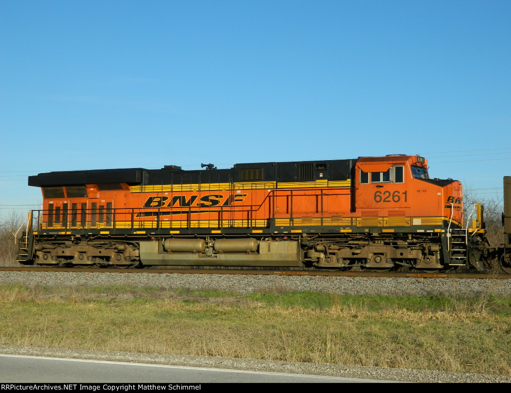 BNSF 6261 - DPU